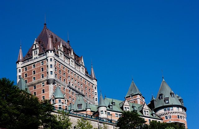 castillos-mas-impactantes-Château Frontenac Castle