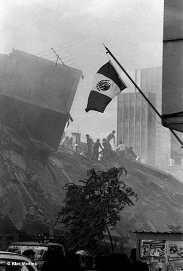 bandera-de-cabeza-elsa-medina