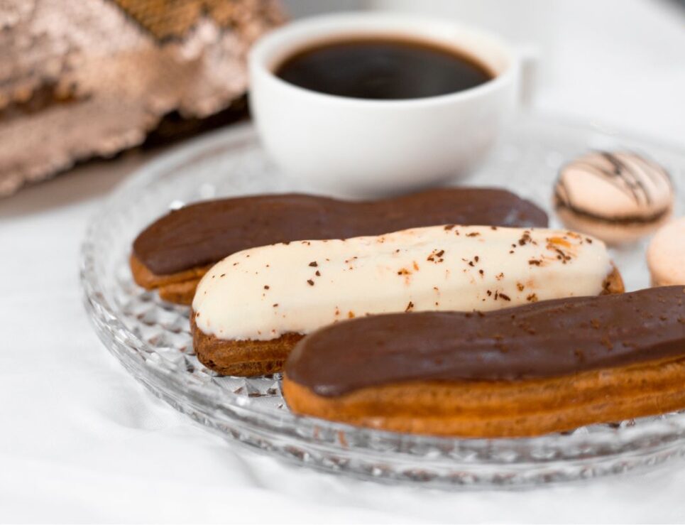 origen-del-eclair