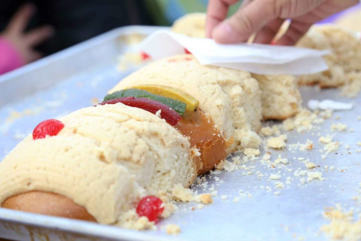 Puebla preparó la Rosca de Reyes más grande del mundo y rompió récord